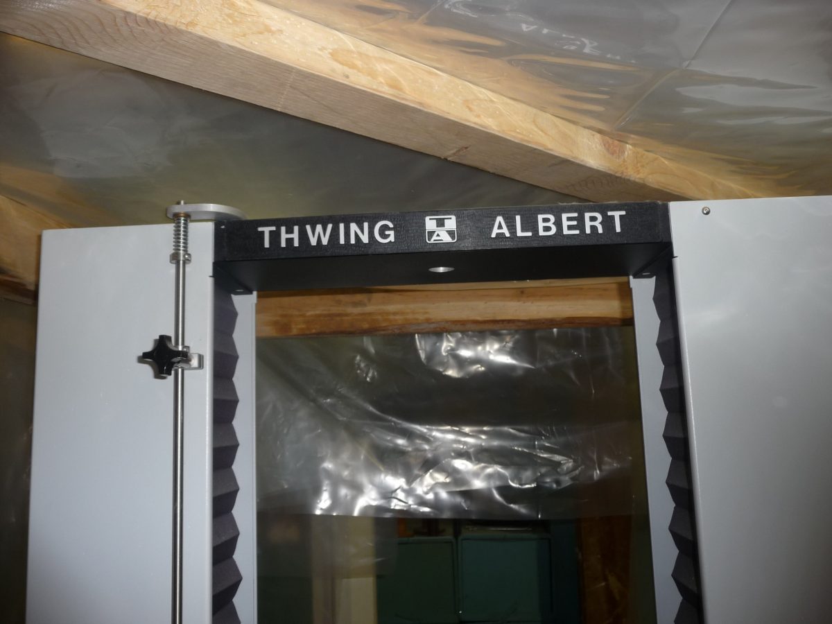 (1) Thwing Albert Tensile Tester - Southeastern Textile Machinery