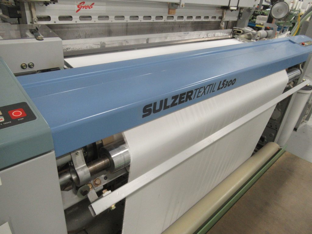 (1) Sulzer L5300 Air Jet Weaving Machine - Southeastern Textile Machinery